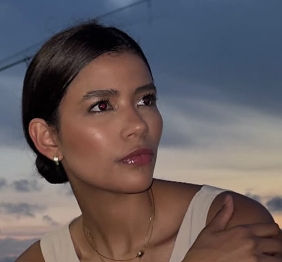 Lilia María Ballesteros elegida como nueva señorita Guajira